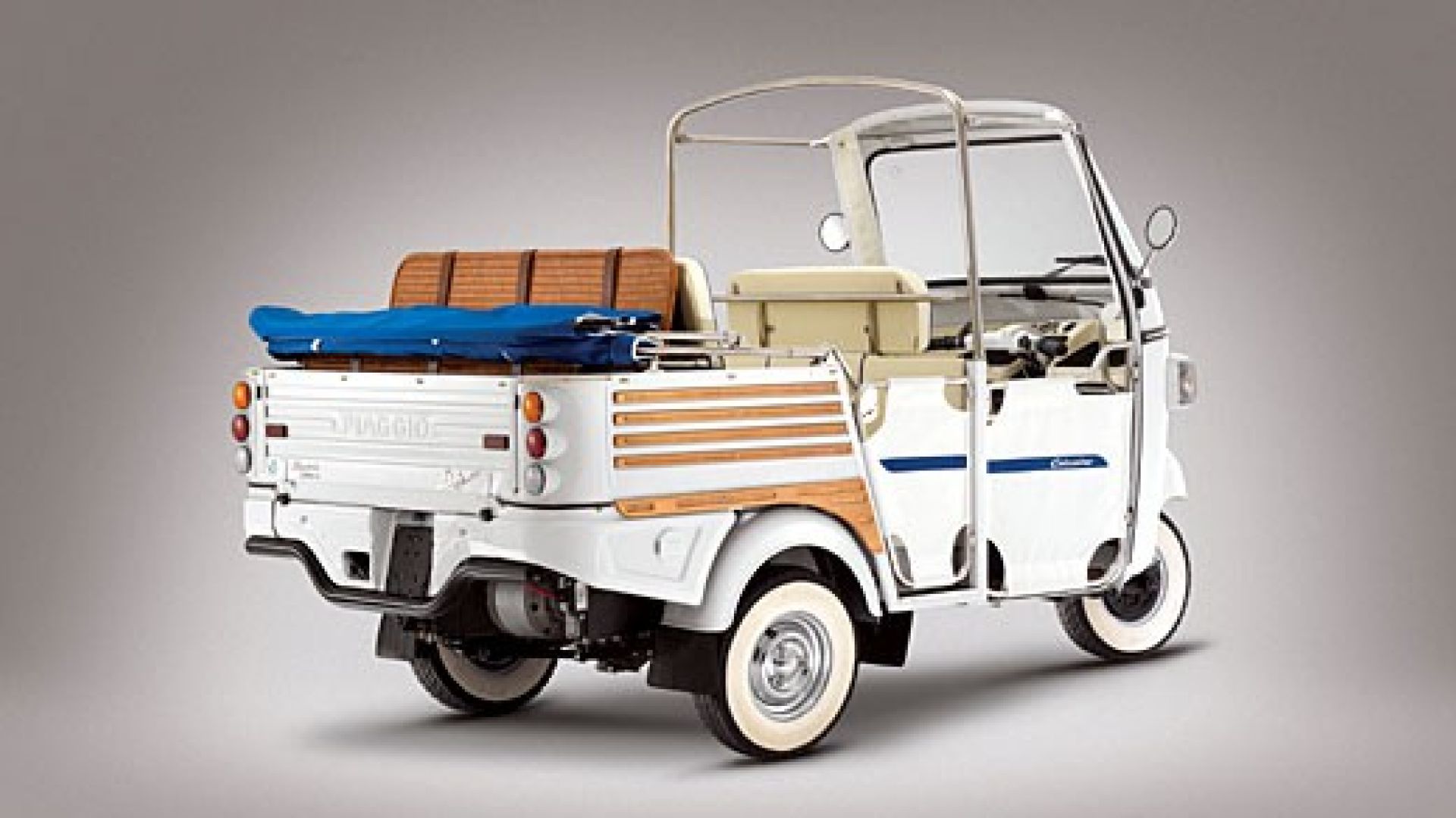 Novità:: Piaggio Ape Calessino Electric - MotorBox