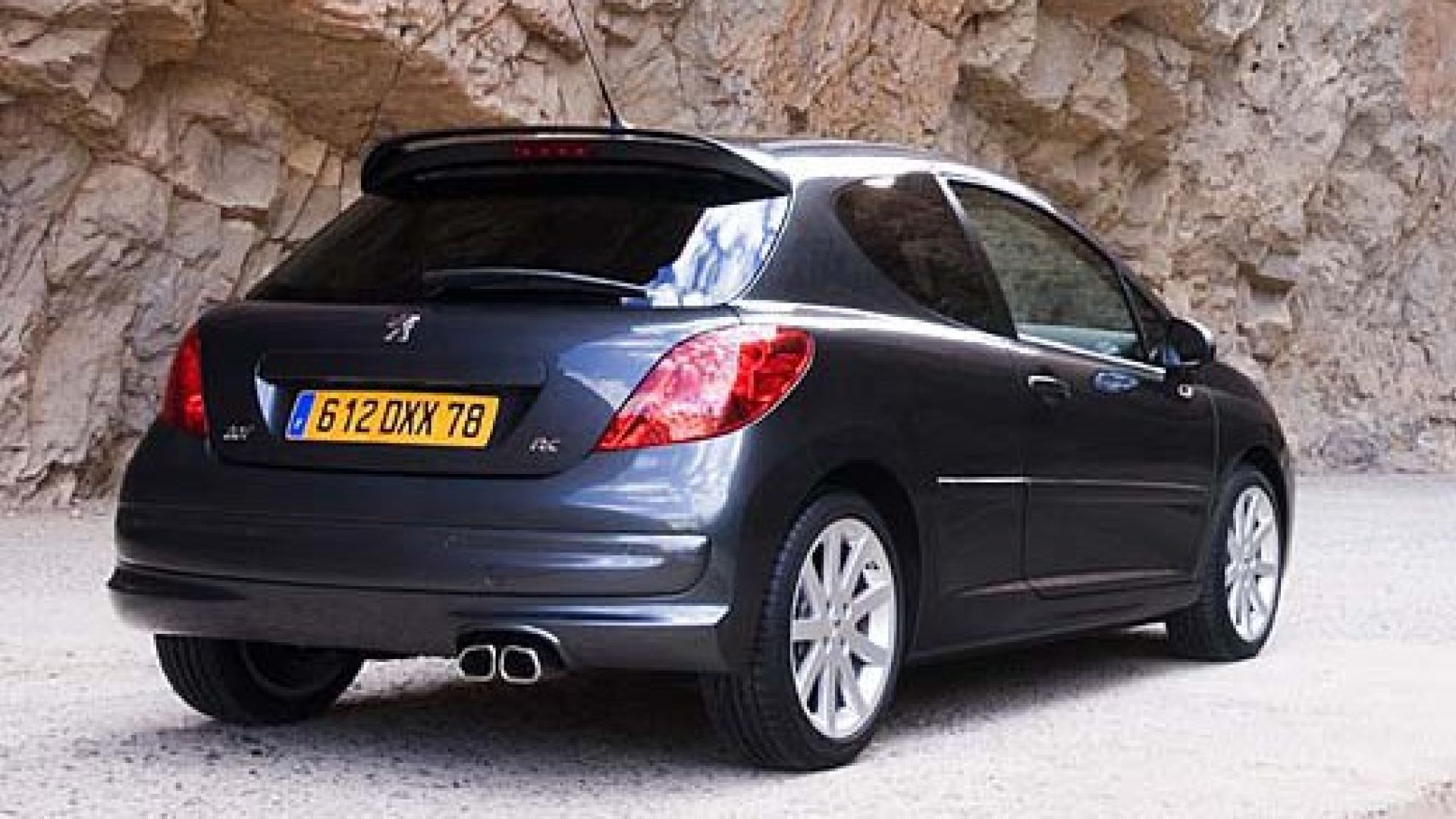 Prova: Peugeot 207 GTi - MotorBox