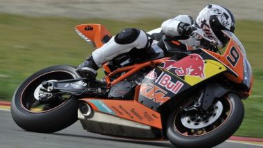 Prova | KTM RC8 R Red Bull