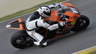 Prova | KTM RC8 R Red Bull