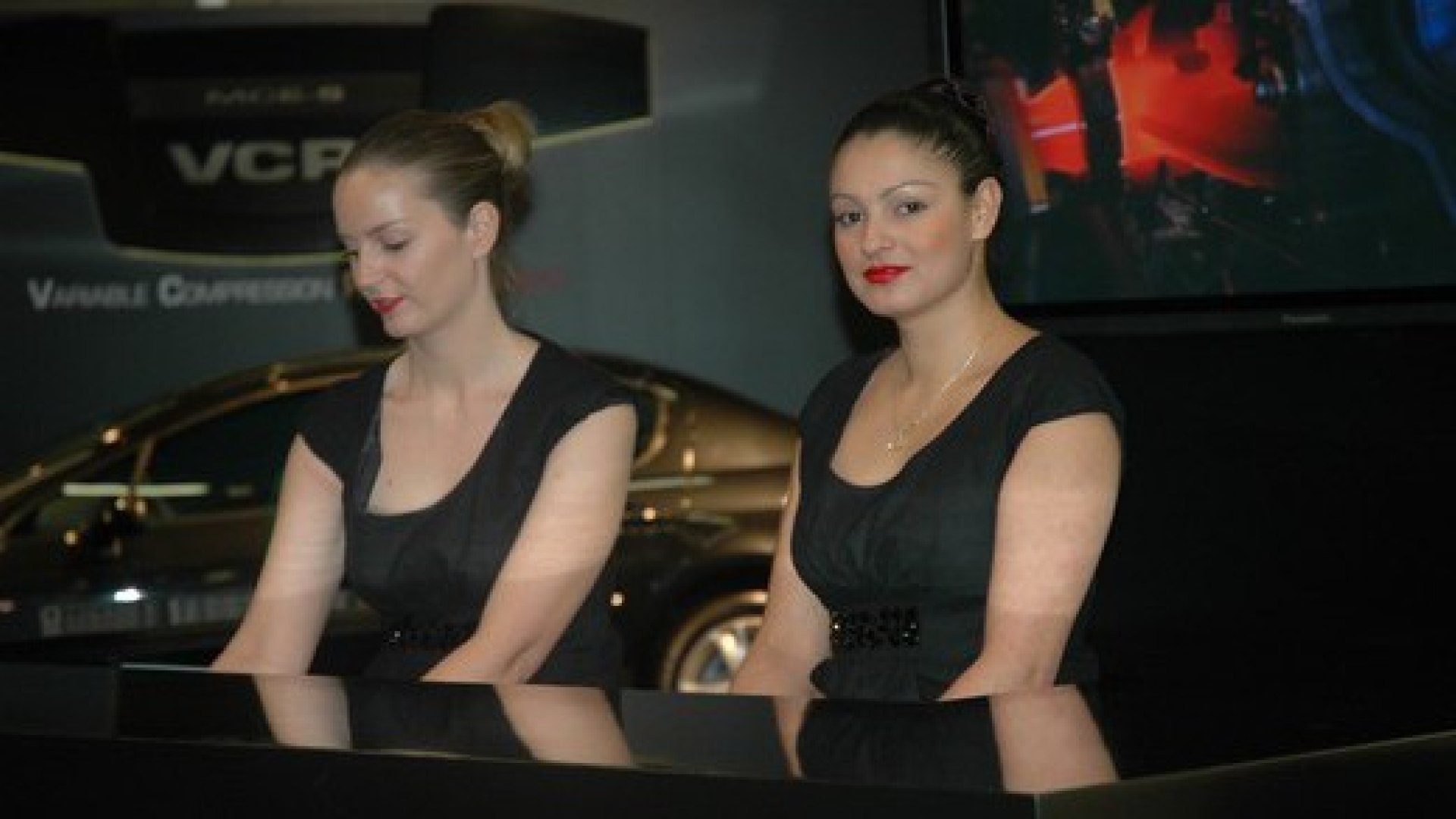 Salone Di Ginevra 2009 Le Ragazze Degli Stand Gallery 1 4510