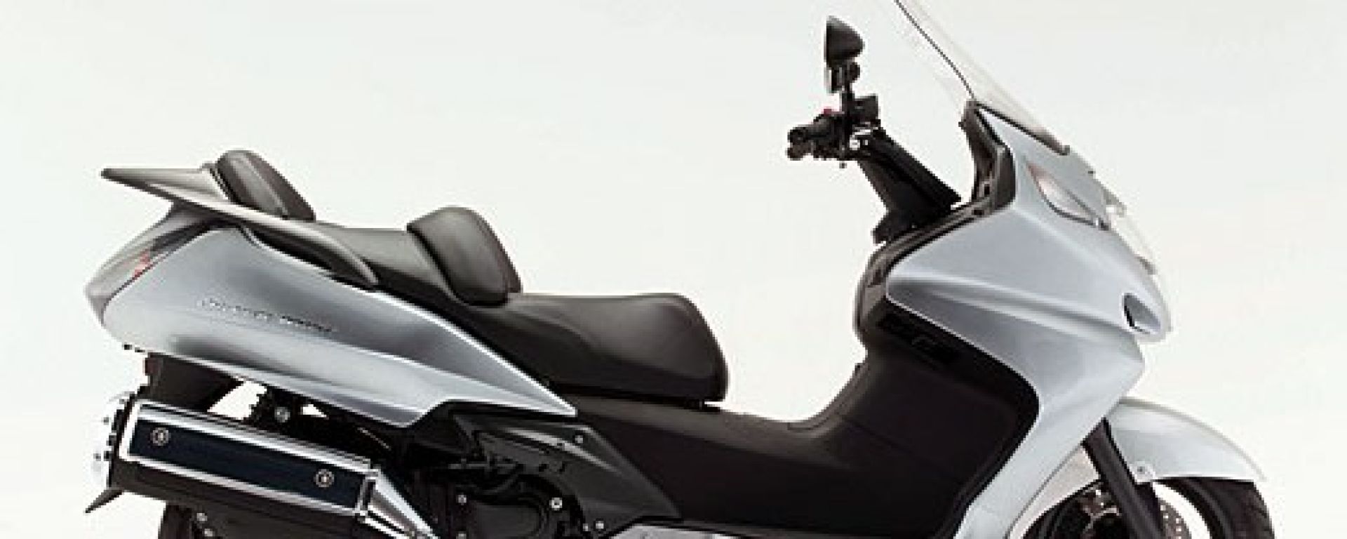 Honda Silver Wing 400 - MotorBox