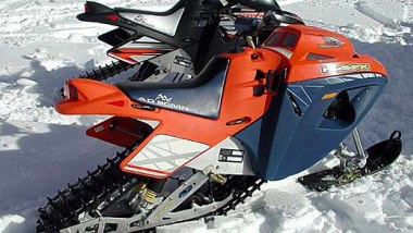 news | Off limits: Snow Hawk la vera moto-slitta