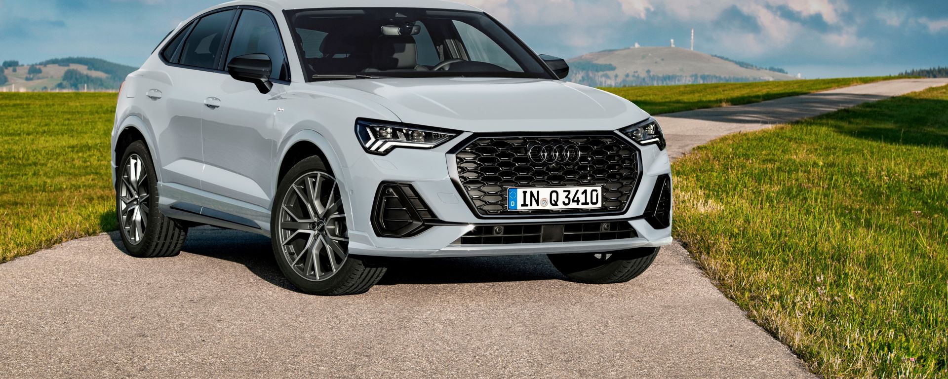 Audi Q3 e Q3 Sportback 2021, nuove dotazioni. Ecco cosa cambia - MotorBox