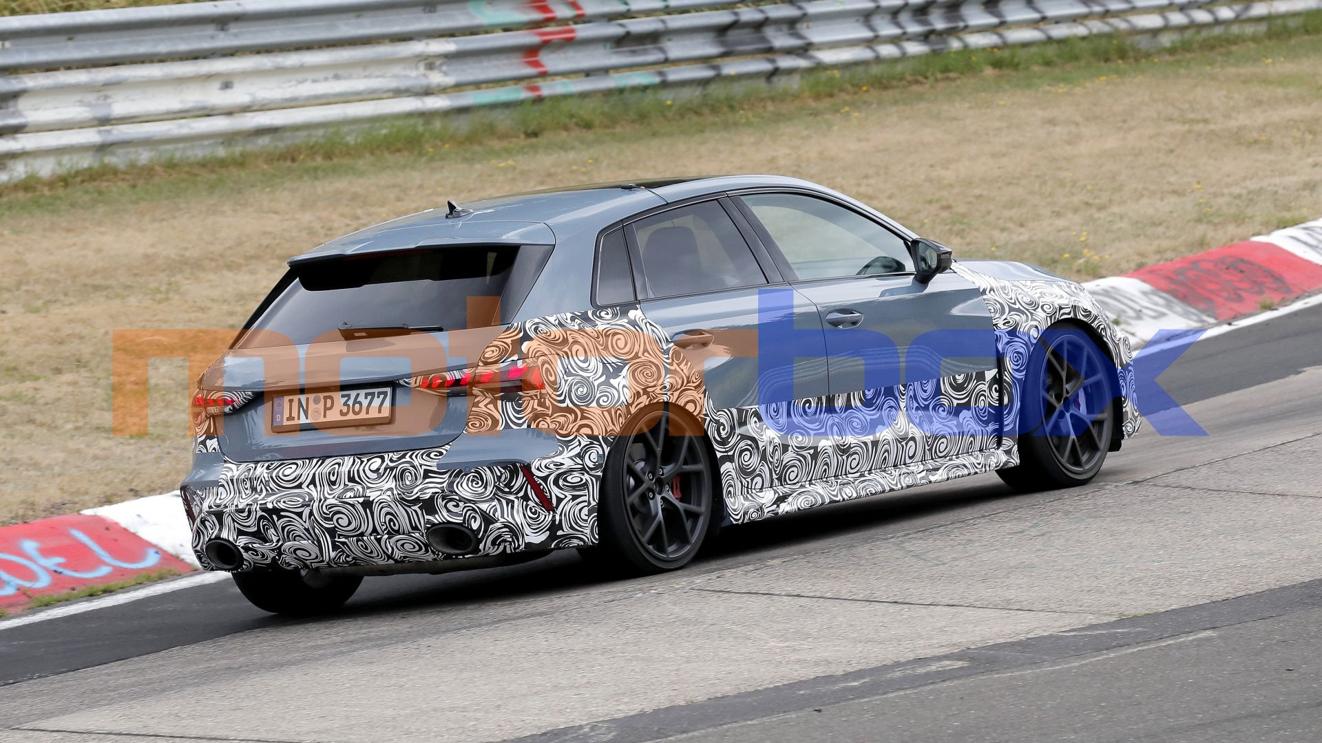 Scheda tecnica e foto spia di nuova Audi RS3 Sportback