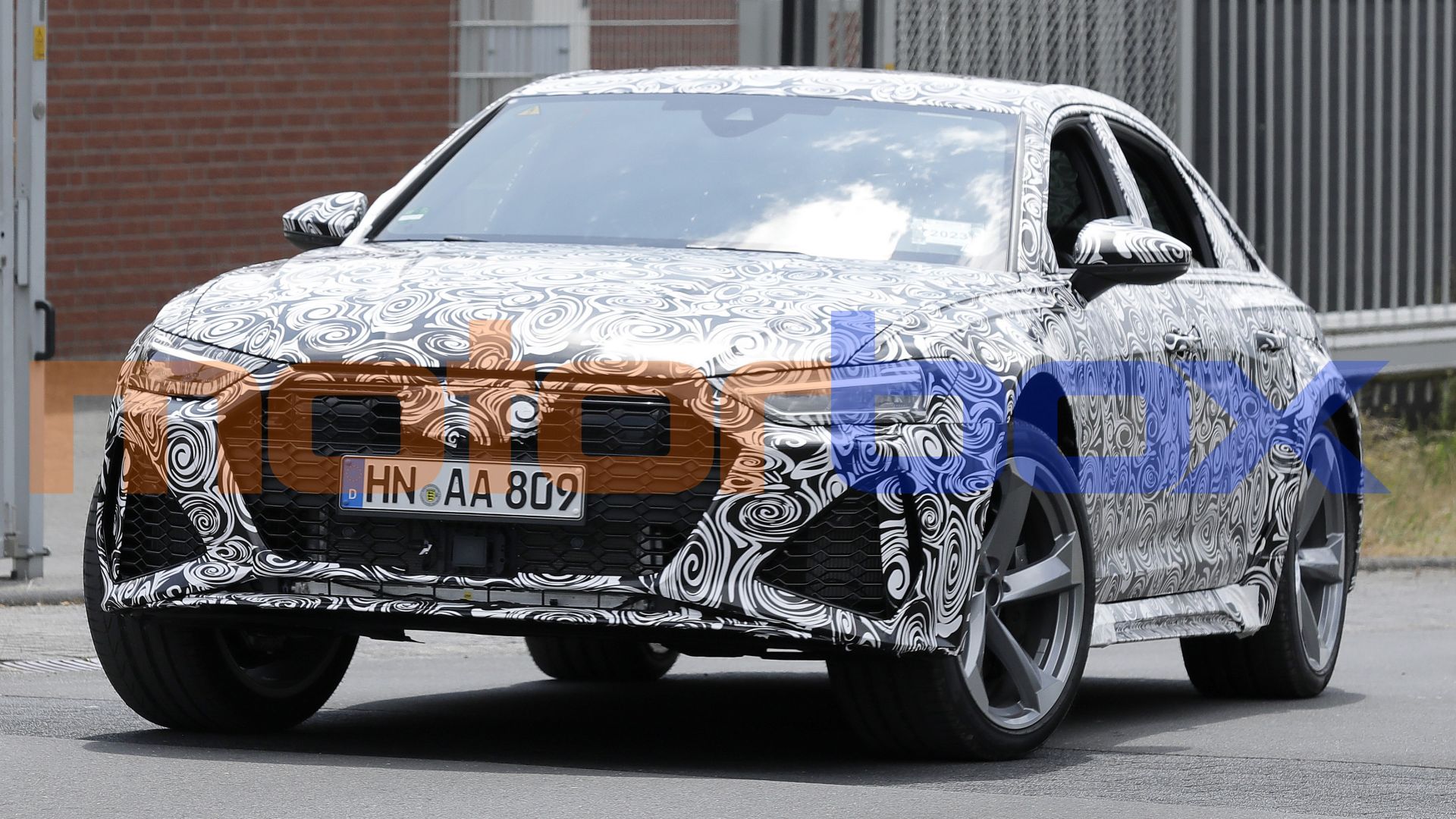 Scheda tecnica e foto spia di nuova Audi RS7 2024