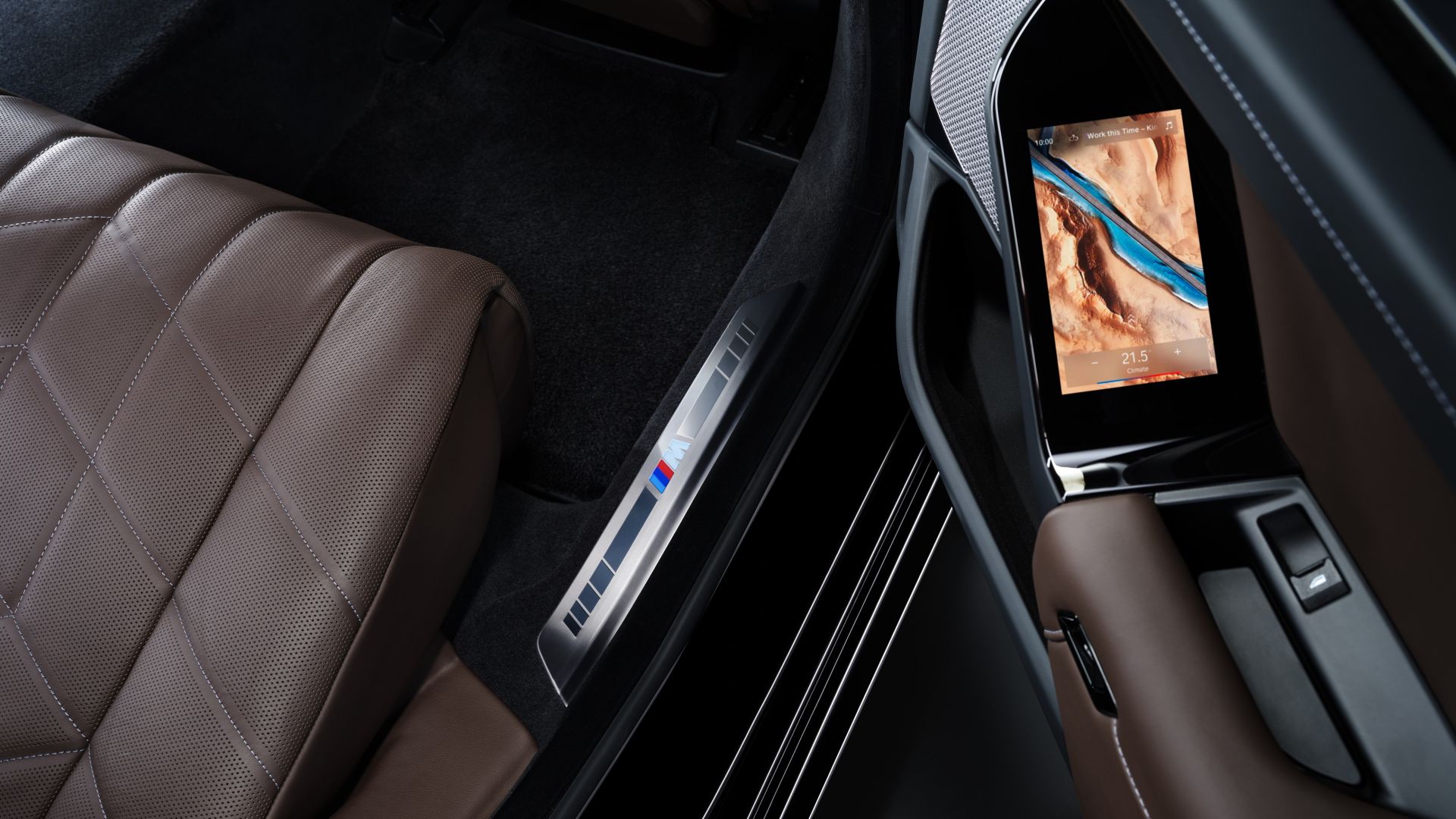Nuova BMW i7 Protection, prima berlina EV blindata. Troppo pesante?