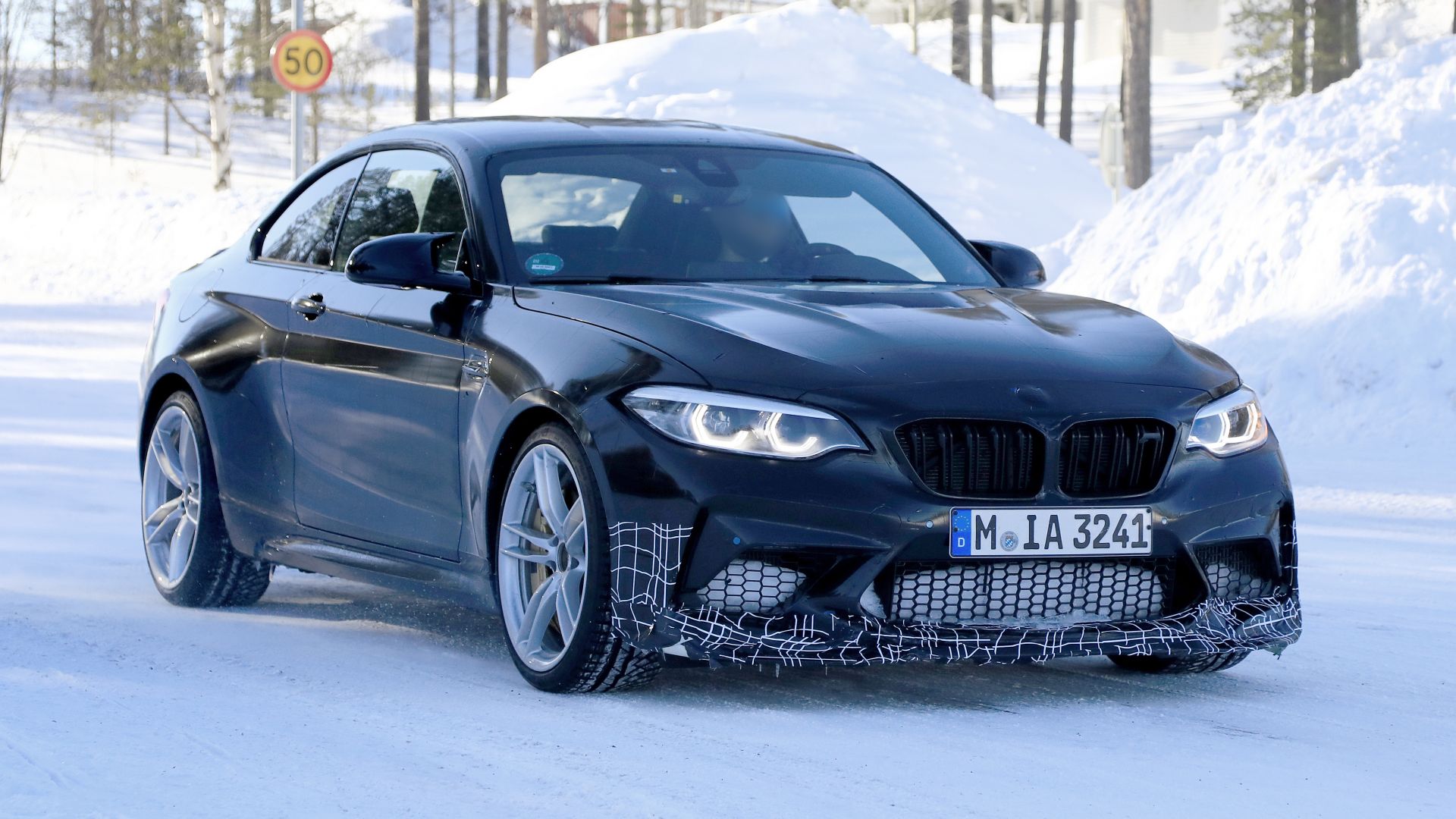 BMW M2 Competition 240i: CS, CSL, scheda tecnica, cavalli, prezzo