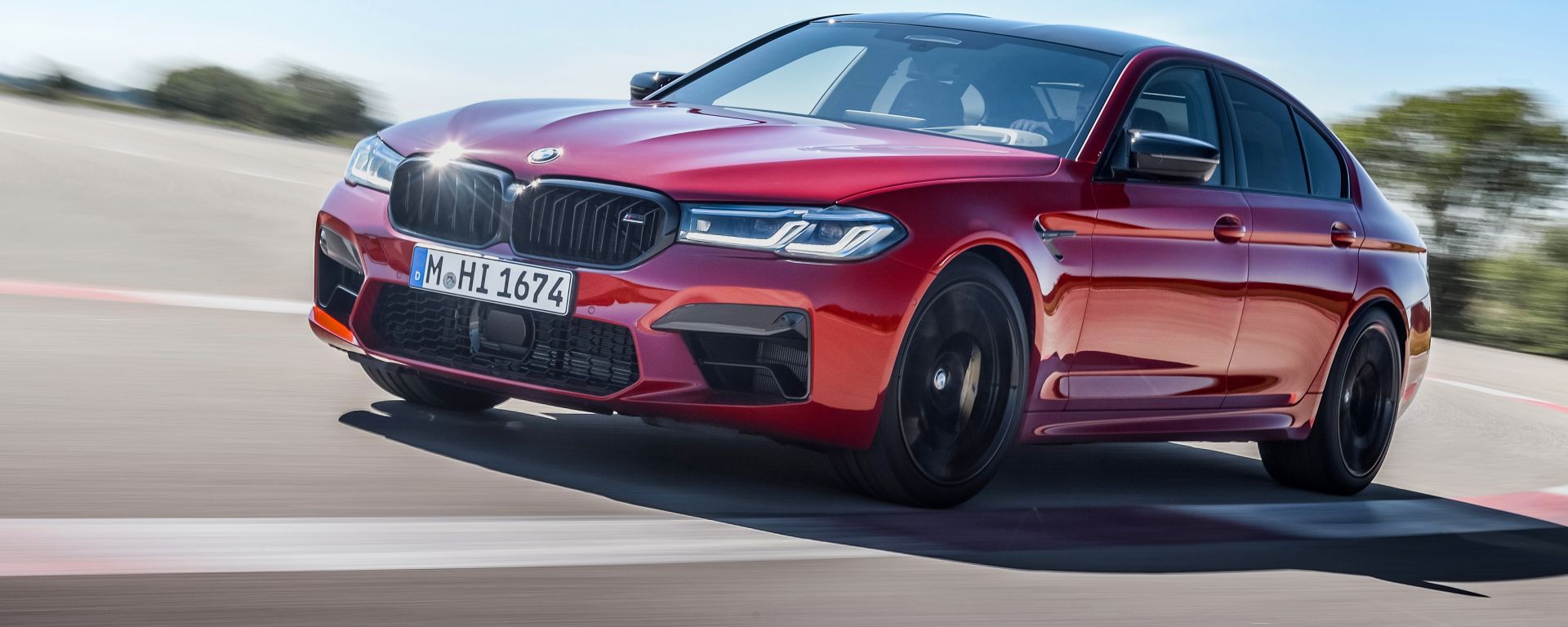 Nuova BMW M5: design, interni, motore, prestazioni, foto - MotorBox