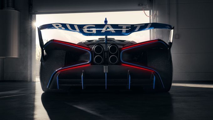Bugatti Bolide: il video che svela i segreti della supercar francese ...