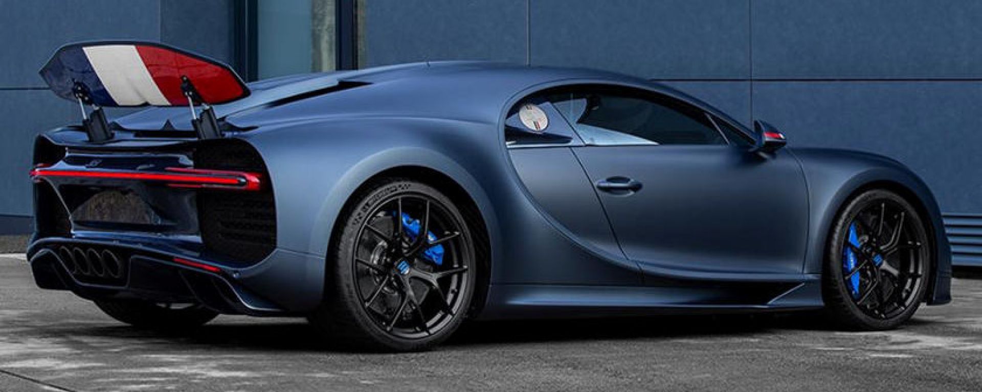 Bugatti Chiron Sport 110 ans Bugatti: una hypercar da 18 milioni - MotorBox