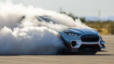 Burnout Mode, su Ford Mustang Mach-E arriva una nuova funzione?