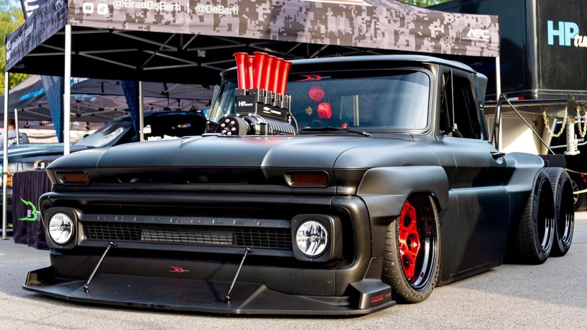 Tuning: il truck Chevrolet C10 Slayer firmato DeBerti
