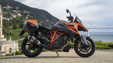 Sport Touring: le migliori 7 si sfidano nella comparativa