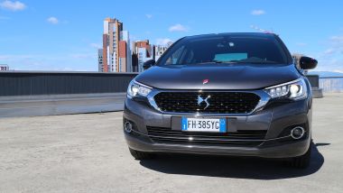 DS4 Performance Line, il test drive della DS più grintosa.