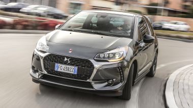 Prova su strada | DS Performance Line: prova, dotazioni, prezzi