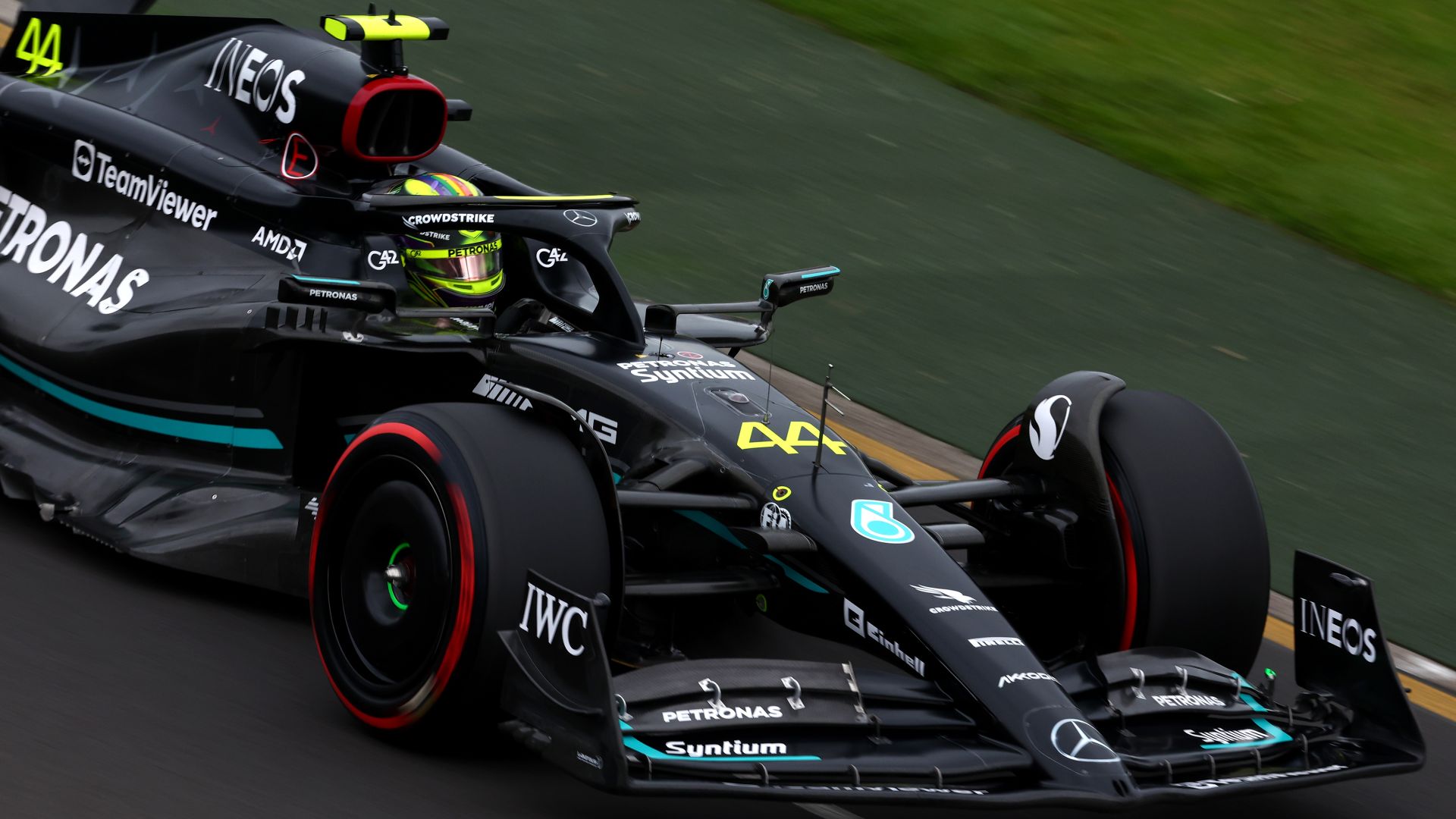 Hamilton, a Melbourne infranto un altro record di Schumacher