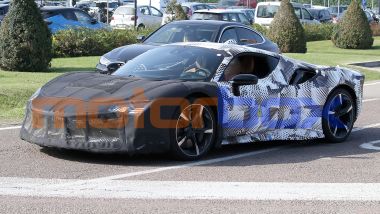 Ferrari SF90 Versione Speciale definitiva: le foto spia