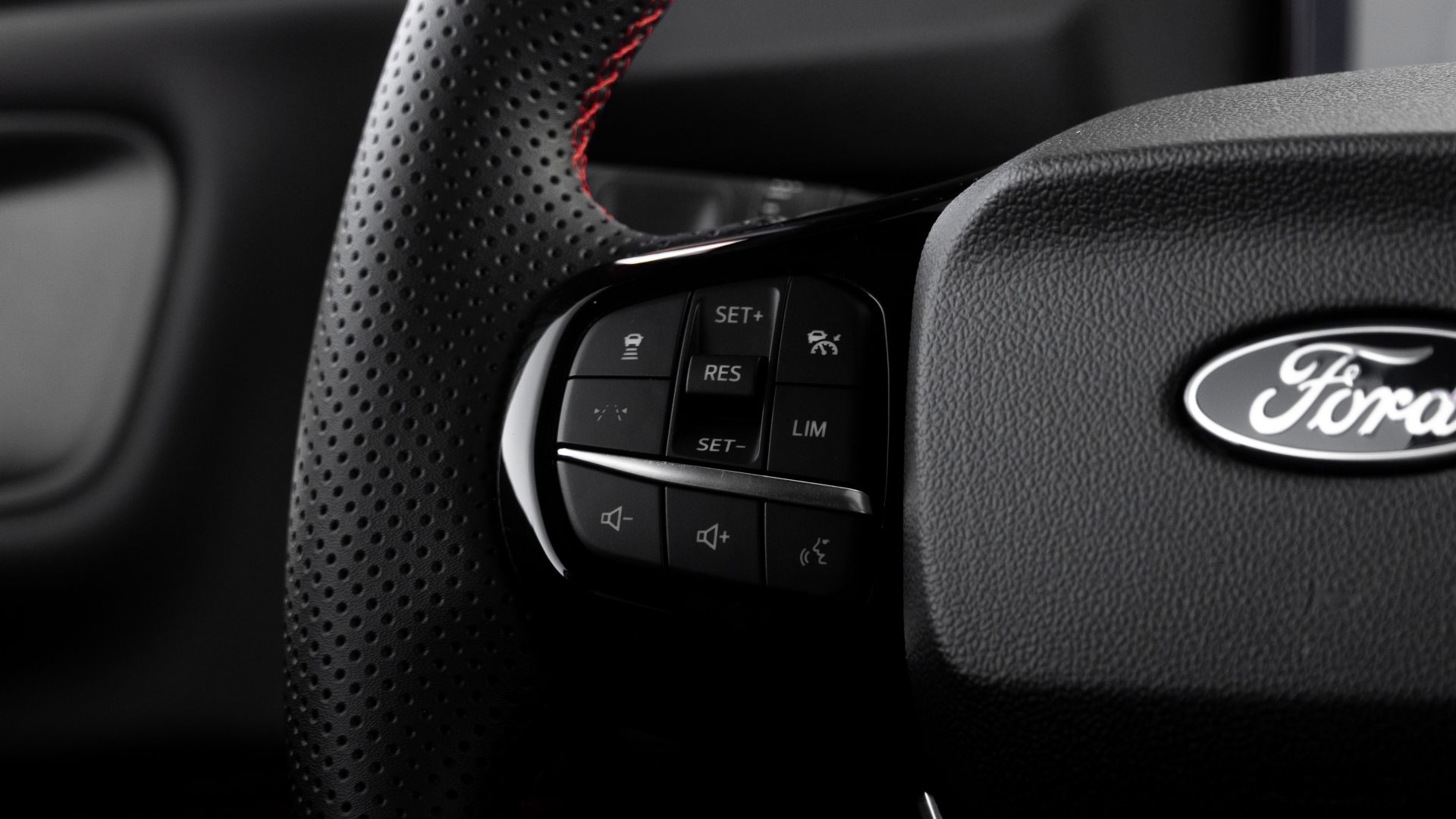 Long test della Ford Puma 155 CV: opinioni e prezzi