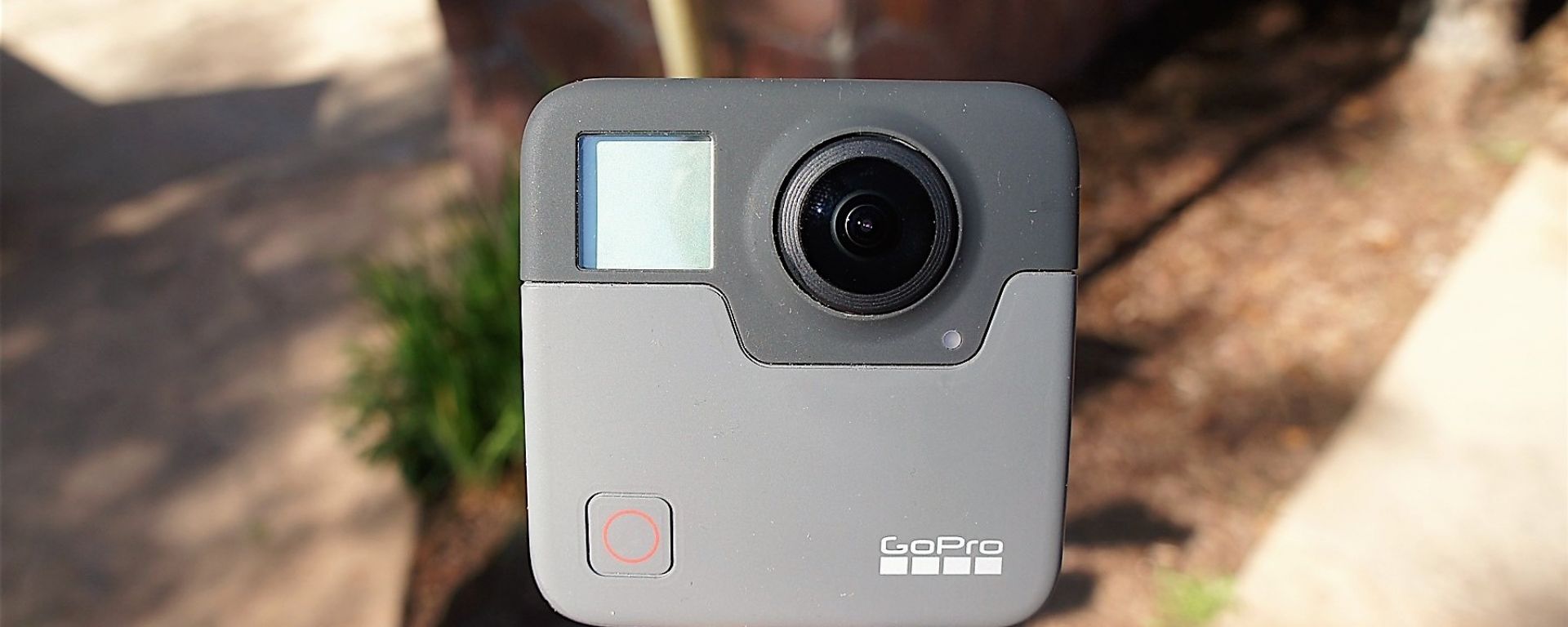GoPro Fusion: svelata la videocamera per riprese a 360° - MotorBox