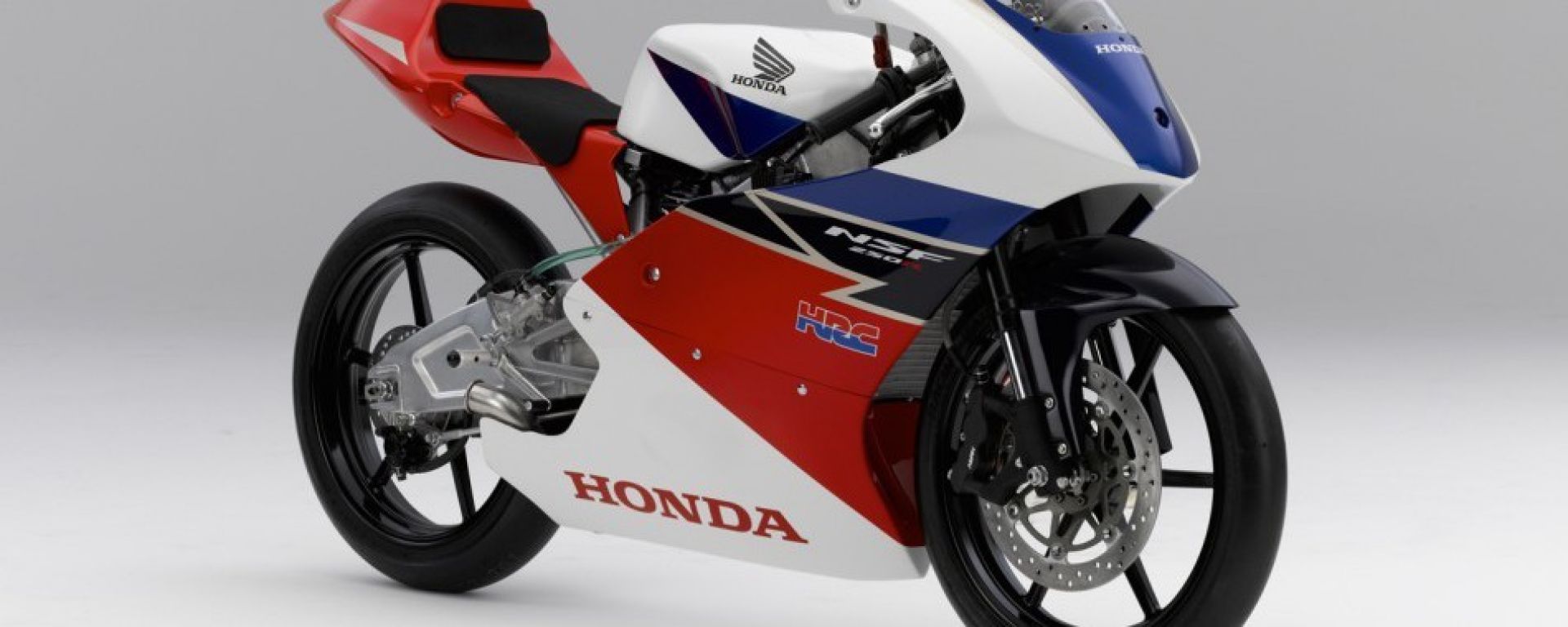 Anteprima - Honda svela ufficialmente la NSF250R Moto3 - MotorBox