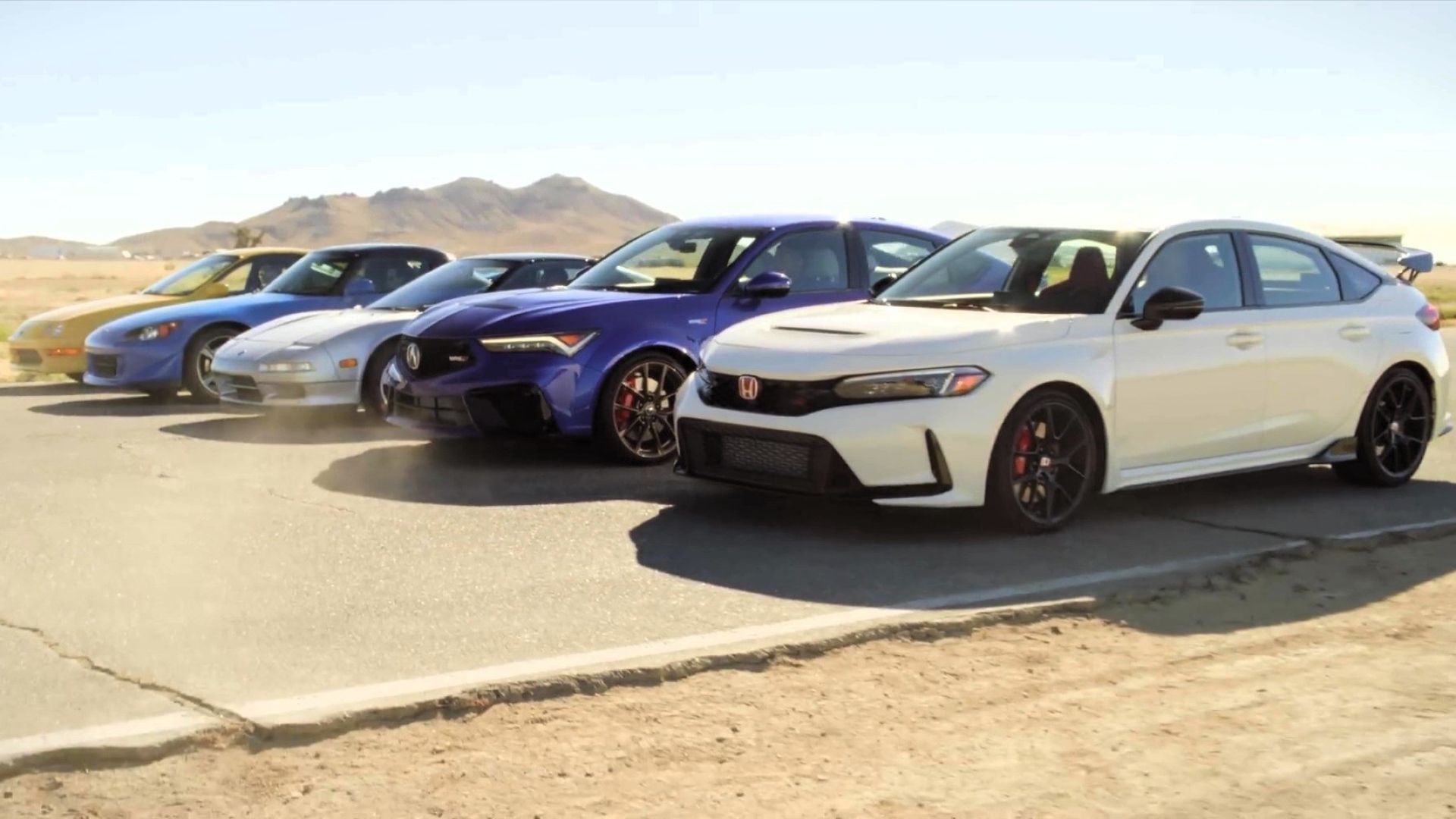 Video: Honda NSX vs Integra Type R, S2000, Civic Type R