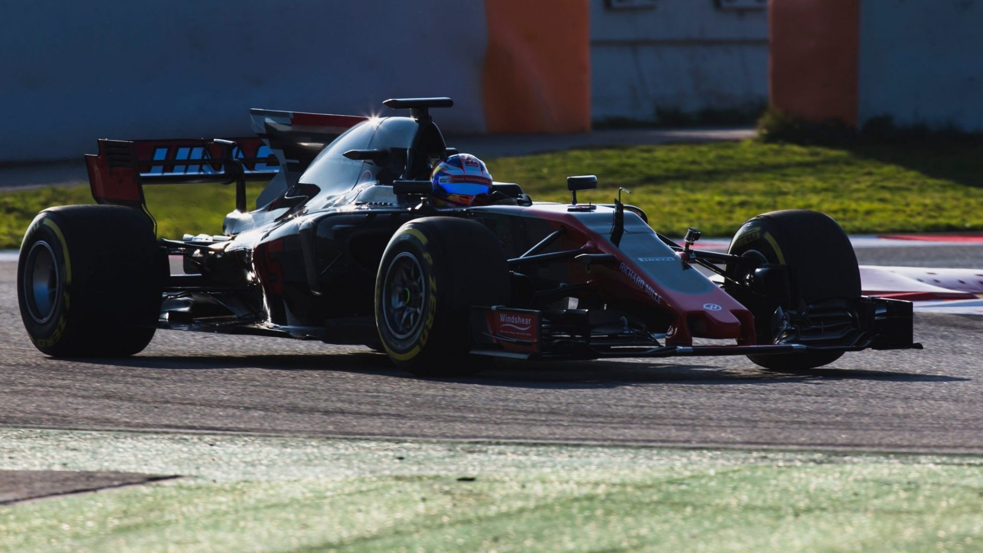 F1 2017 | F1 2017: svelata la Haas F1 VF-17