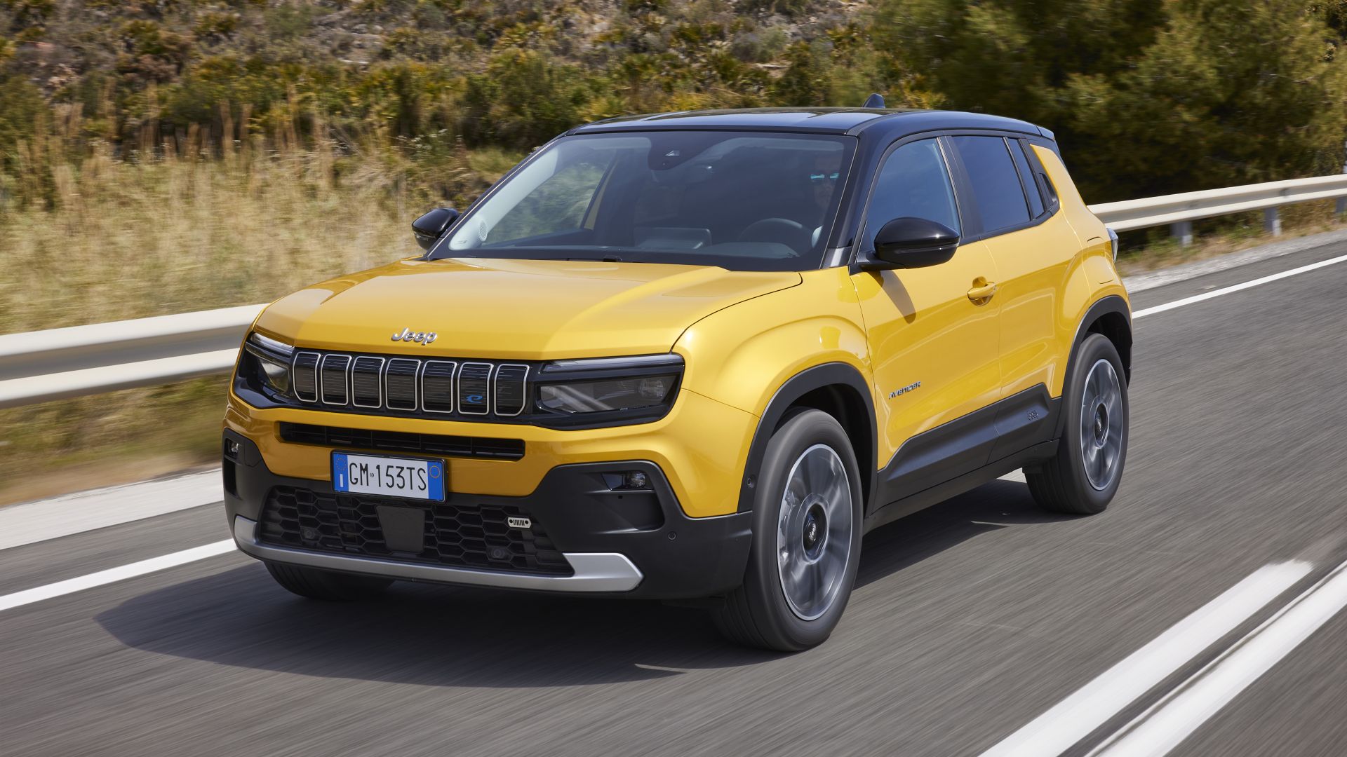 Jeep Avenger EV, perché e a chi conviene. Autonomia e costi al km