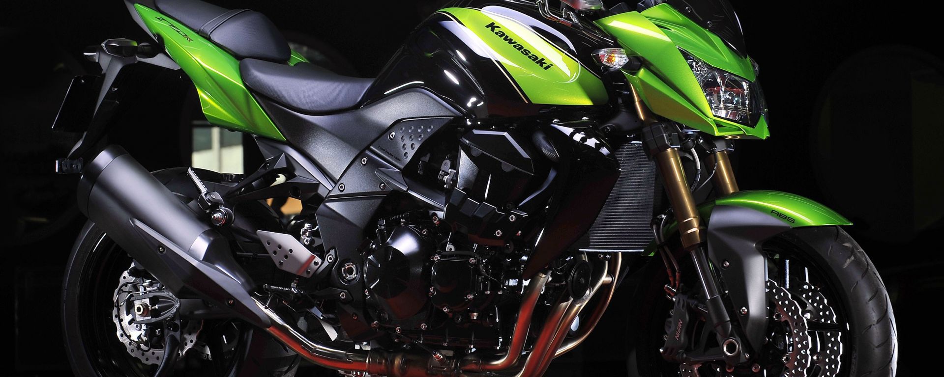 Factory - Kawasaki Z750R - MotorBox