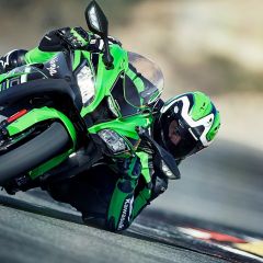 Novità moto: Kawasaki ZX-10R 2016 - MotorBox