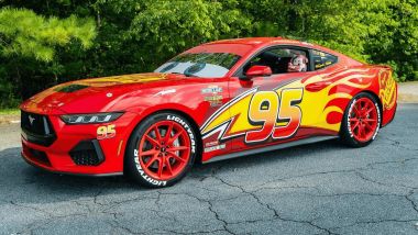 Ford Mustang GT VII si trasforma in Saetta McQueen
