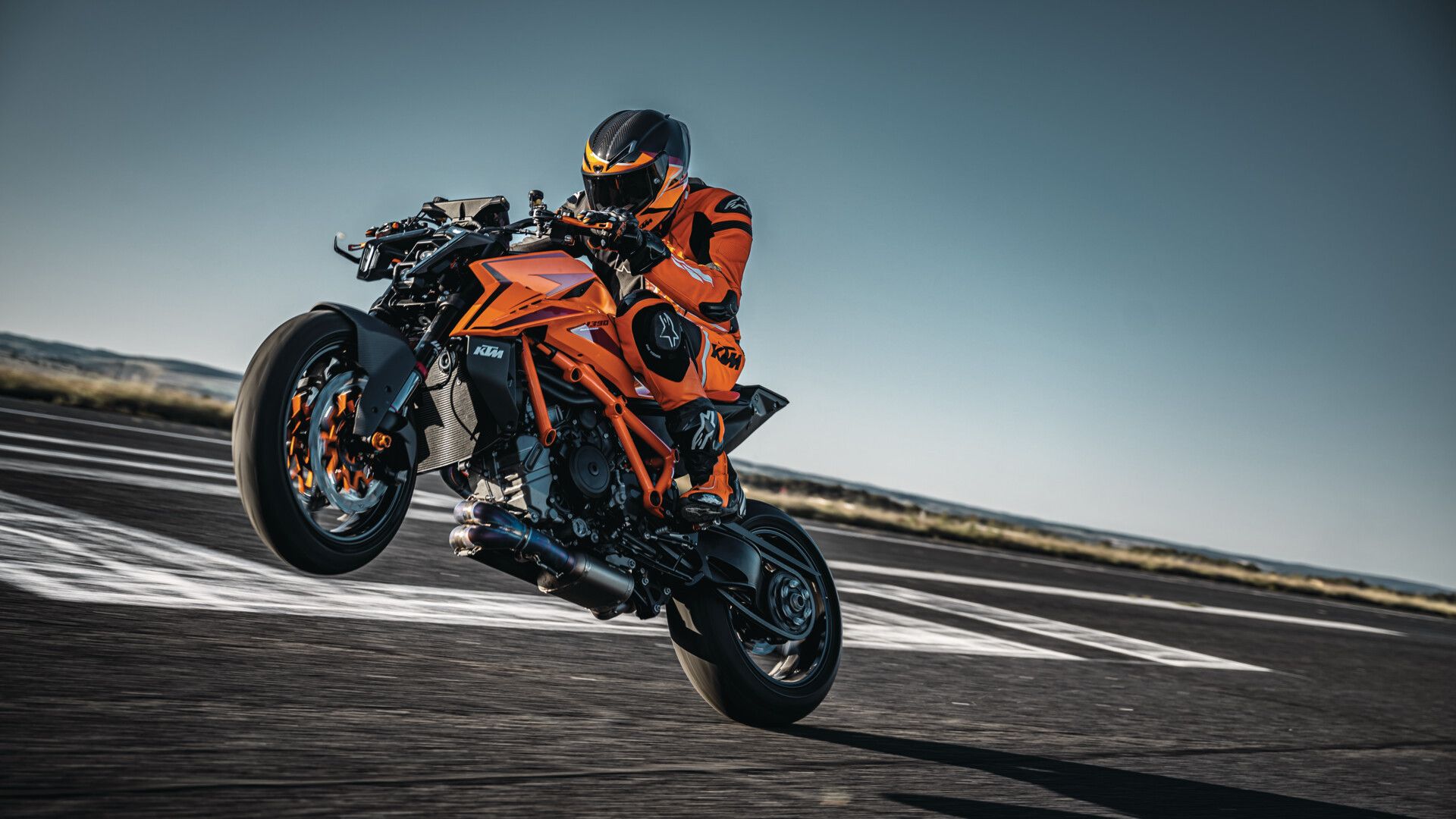 Bajaj salva KTM, l'operazione, il costo, cosa cambia