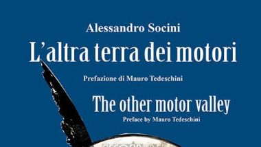 La Motor Valley racconta nel libro "L'altra terra dei motori"