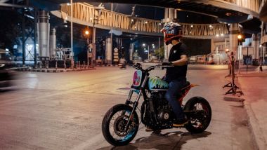 La prima supermotard Royal Enfield: le foto della Scram di BCW