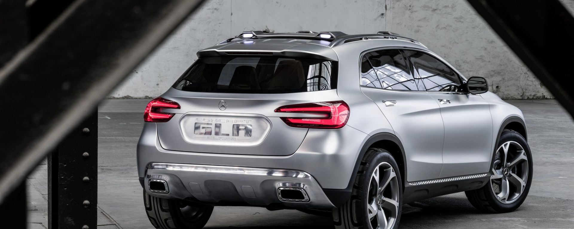 Anteprima - Mercedes GLA Concept, nuove foto e video - MotorBox