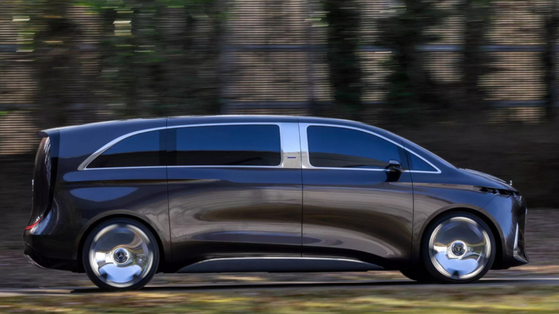 Mercedes Vision V Concept: il futuro del minivan elettrico