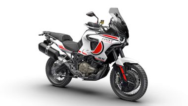MV Agusta Lucky Explorer 5.5 vs Benelli TRK 502 X: differenze