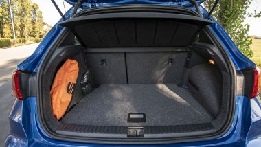 Nuova Seat Arona: prova su strada, dimensioni e prezzo. Video