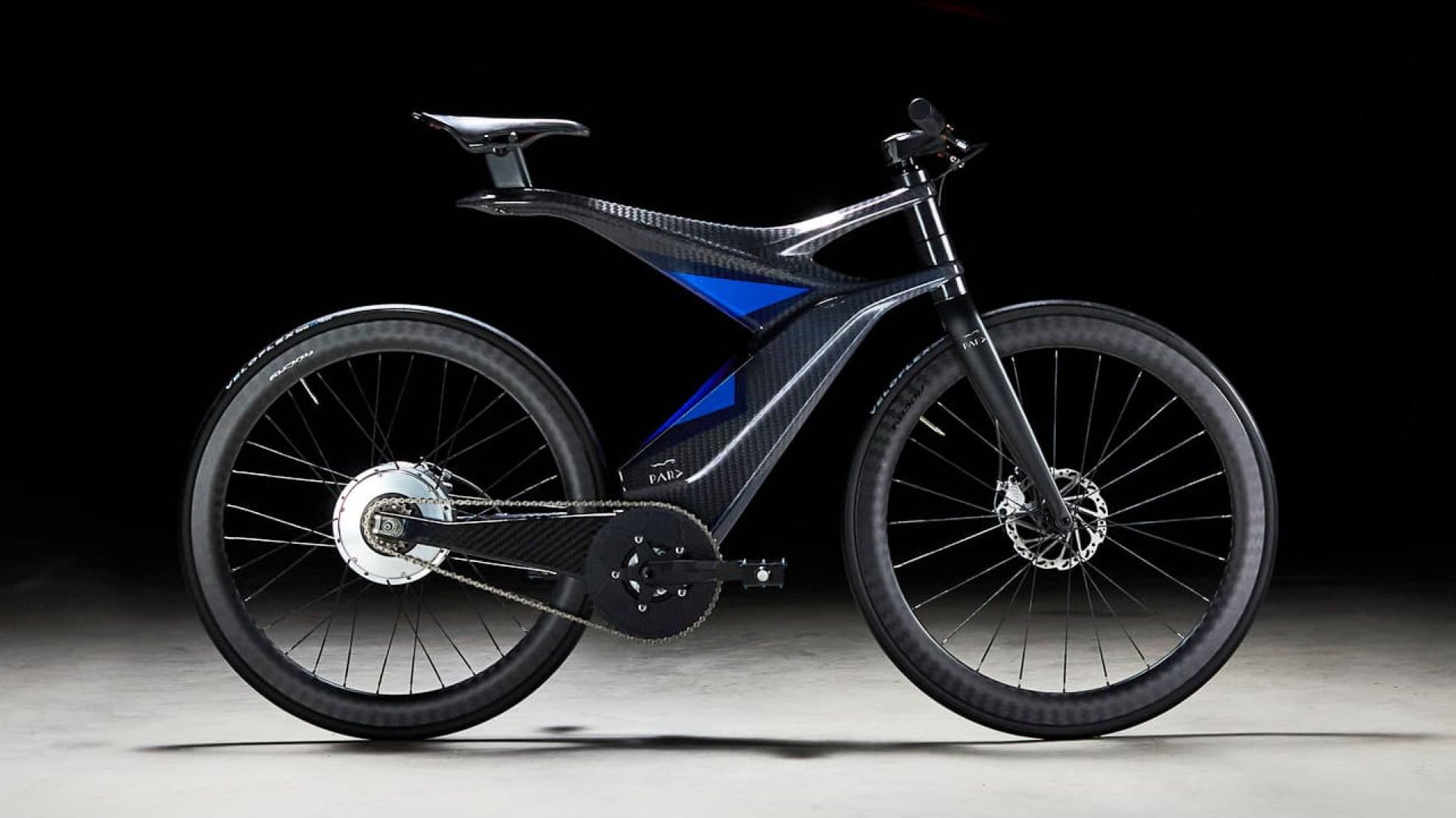 Pard Design Estrema: luxury e-bike in carbonio e motore da 250W