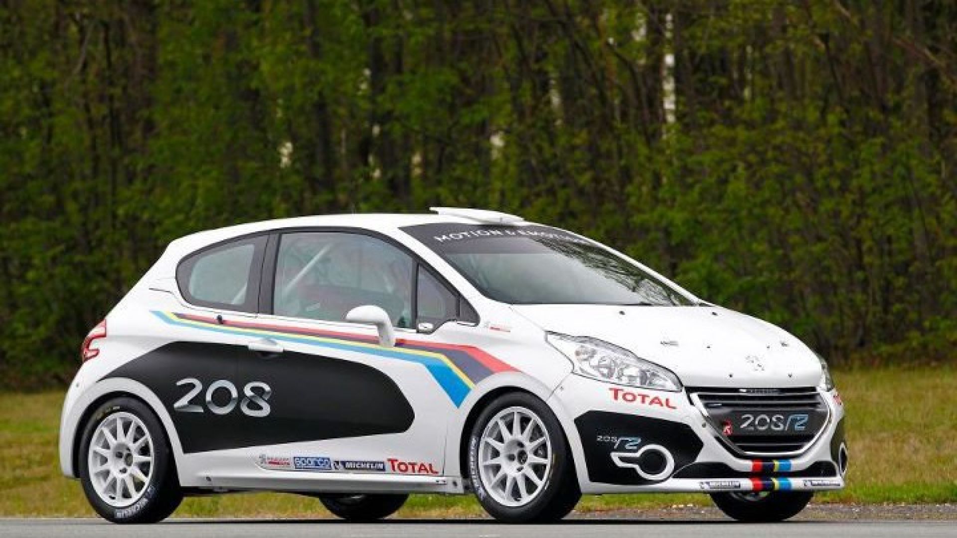 Sport - Peugeot 208 R2 - MotorBox