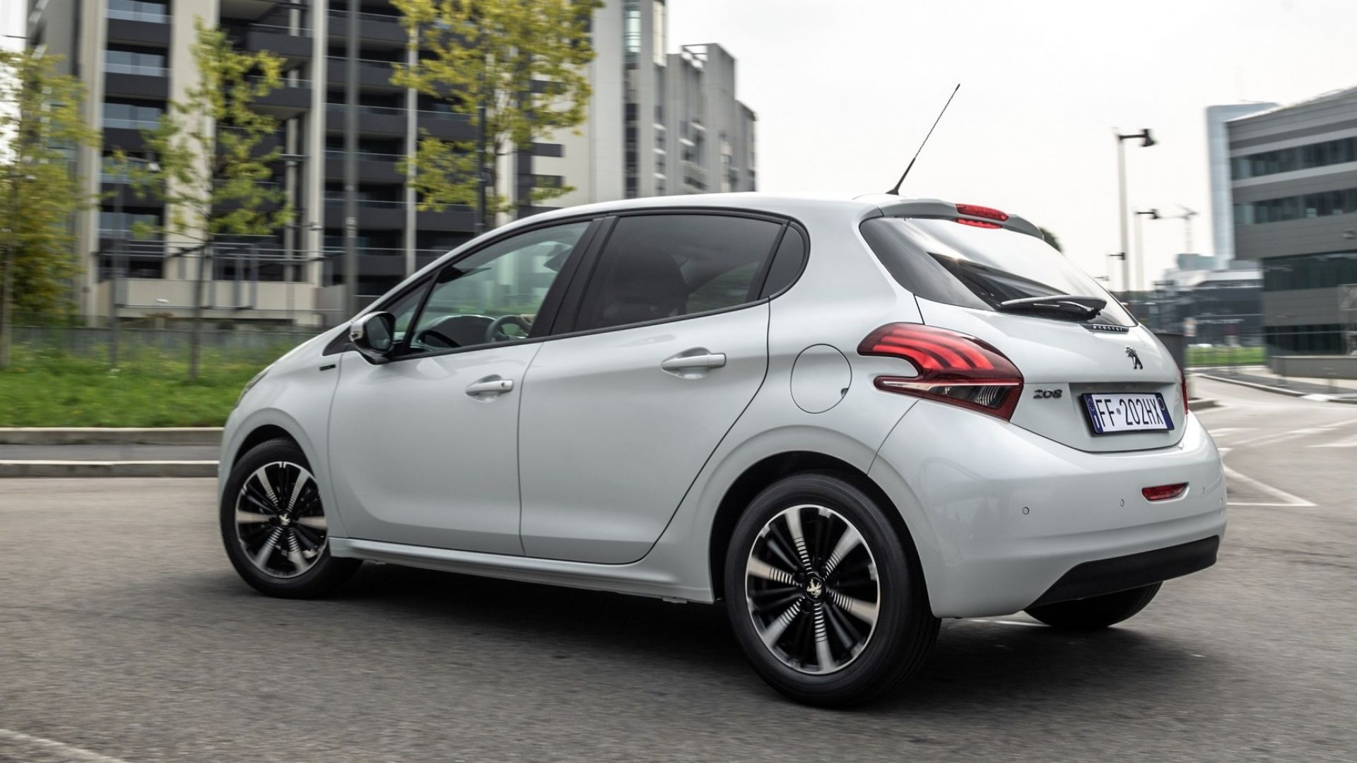 Peugeot 208 Signature Prezzi E Dotazioni Della Nuova Serie Speciale Peugeot 208 Signature Prezzi E Dotazioni Della Nuova Serie Speciale
