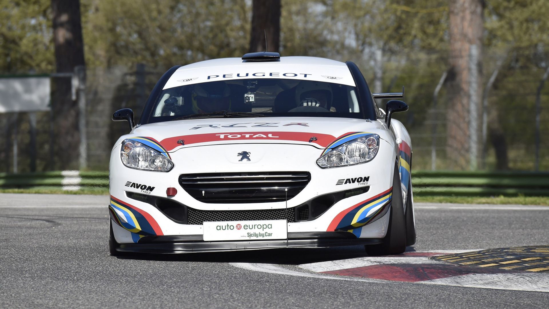 Prova | Peugeot RCZ R vs RCZ Racing Cup