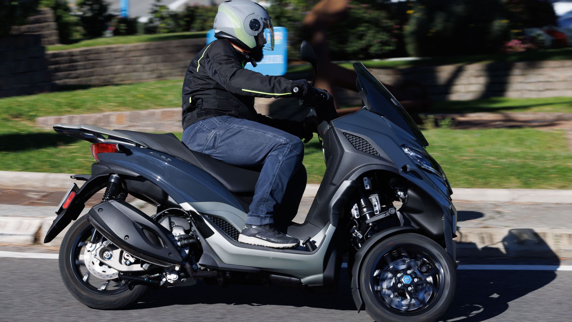 Piaggio MP3 310 2024: prova, pregi e difetti, prezzo, arrivo