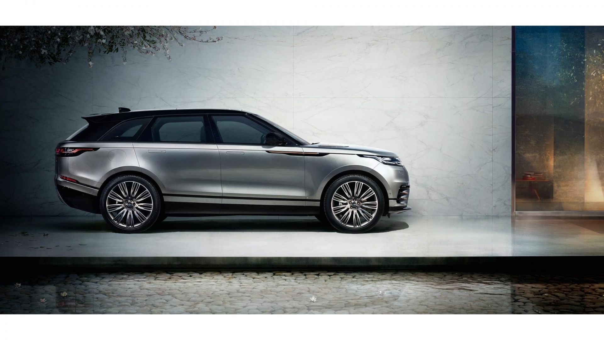 Range Rover Velar: tutto sul nuovo suv di Land Rover [VIDEO].