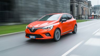 Renault Clio vs Volkswagen Golf: la più venduta in Europa