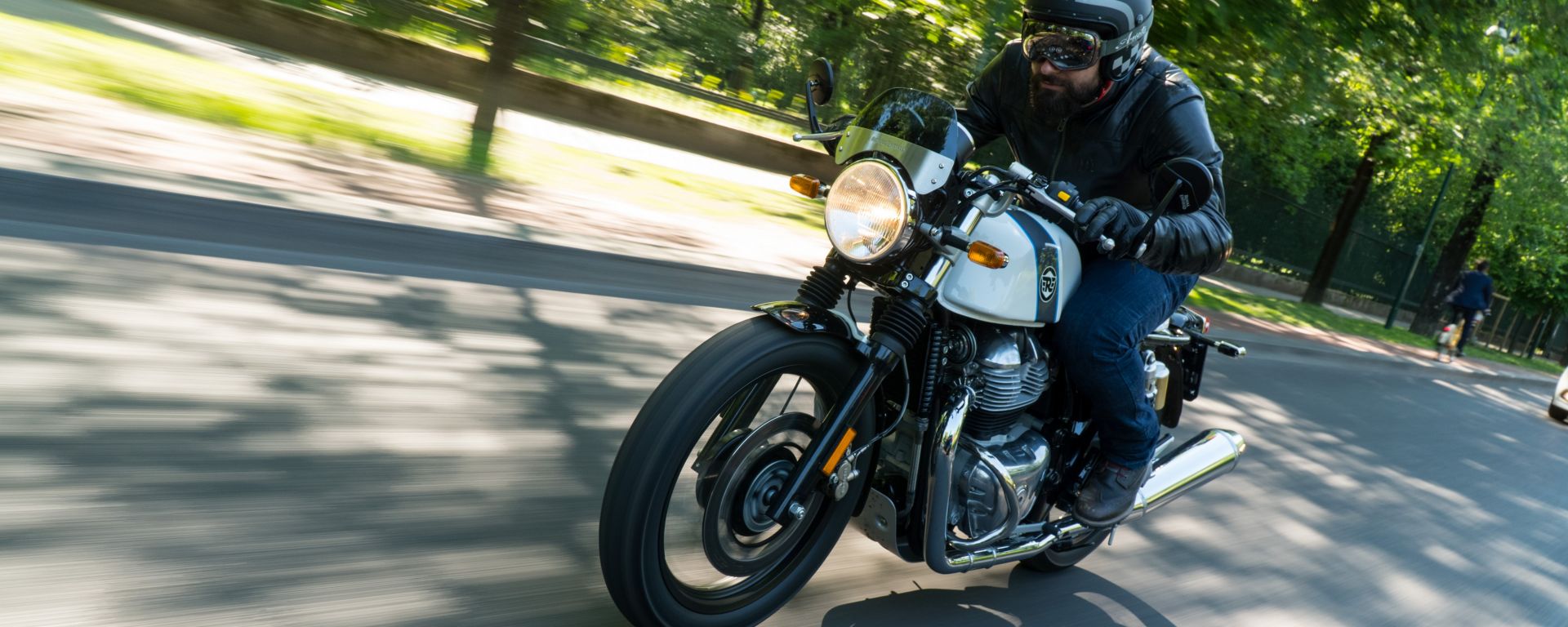 Nuovi Modelli Royal Enfield 2026 Moto, Test, Prezzi - Incisione
