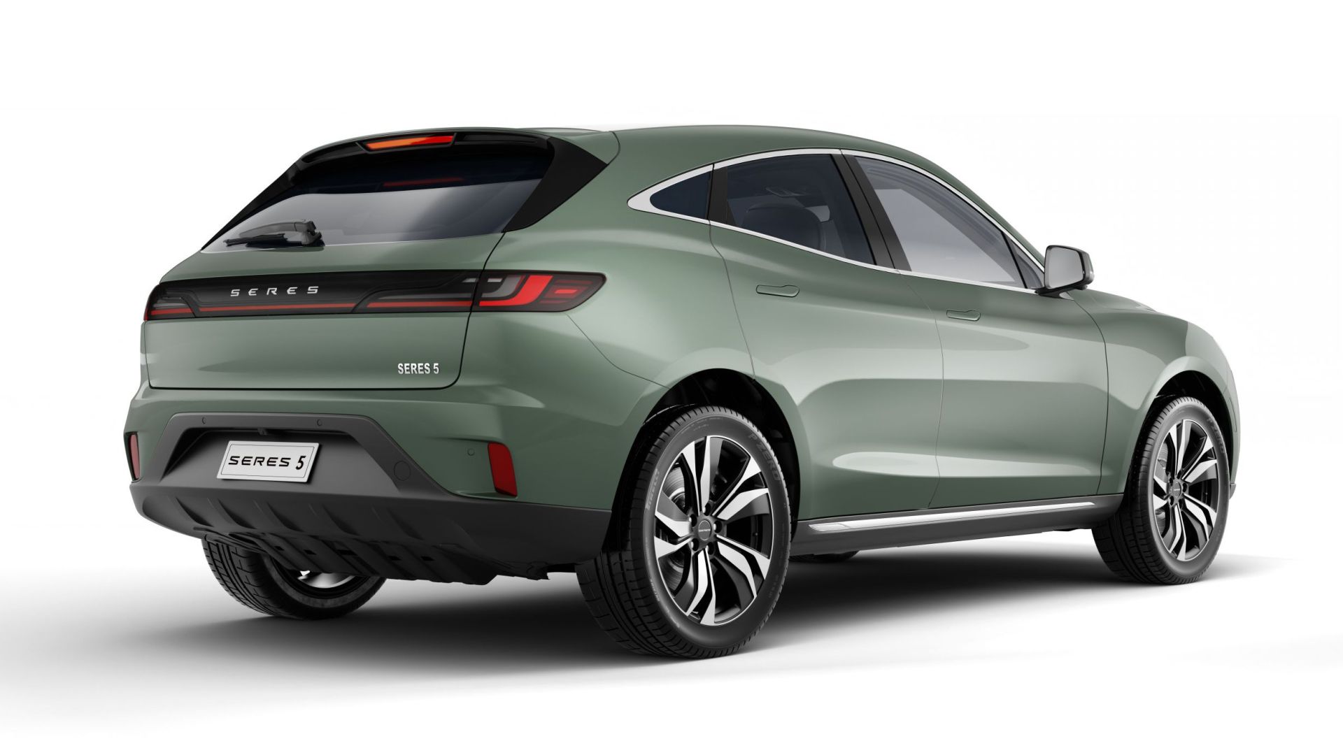 Arriverà a marzo Seres 5, il SUV elettrico cinese da quasi 600 CV