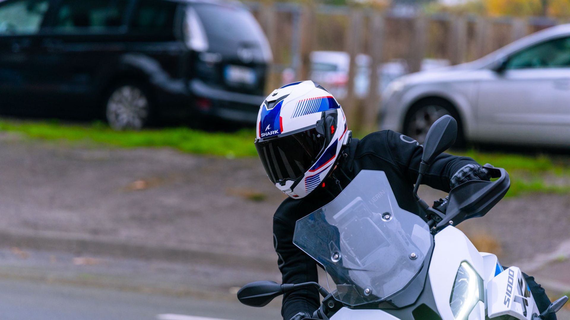 Shark OXO: caratteristiche, taglie, prezzi, data d'arrivo