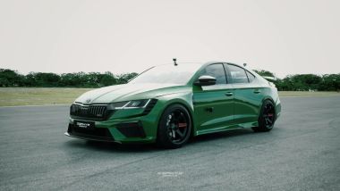 Video: il quarto di miglio di una Skoda Octavia dopo il tuning digitale