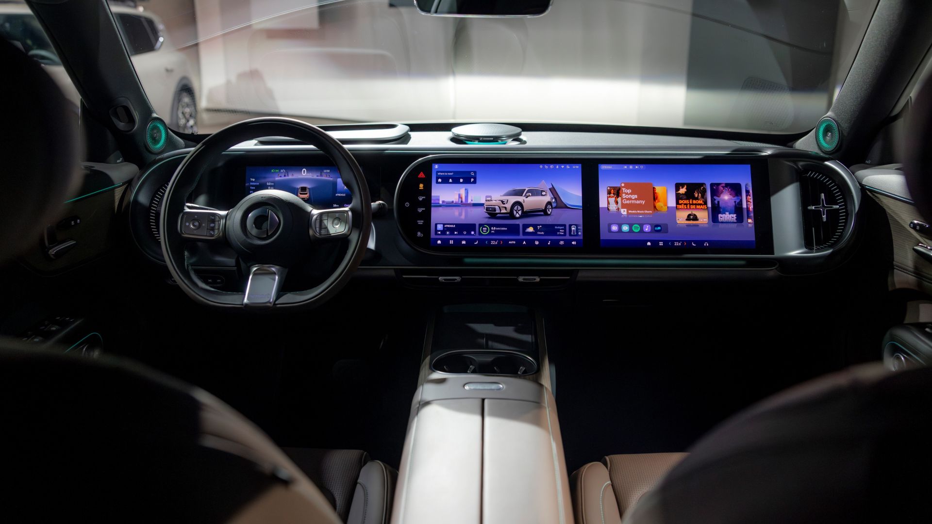 Smart #5, prezzi e versioni del nuovo big SUV 2025. Com'è dal vivo